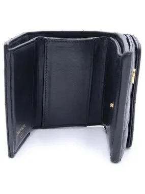 CHANEL | Bags | Chanel Cc Logo Spade Heart Charm Trifold Wallet Compact ...